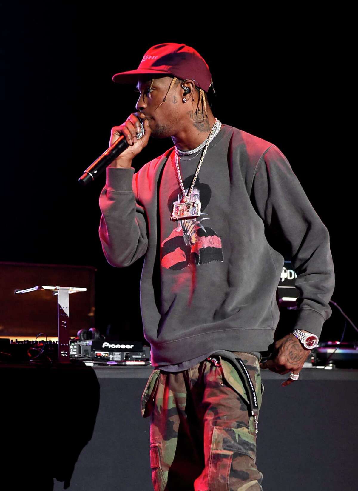 Sizing up Houston rapper Travis Scott's chances for Grammy gold