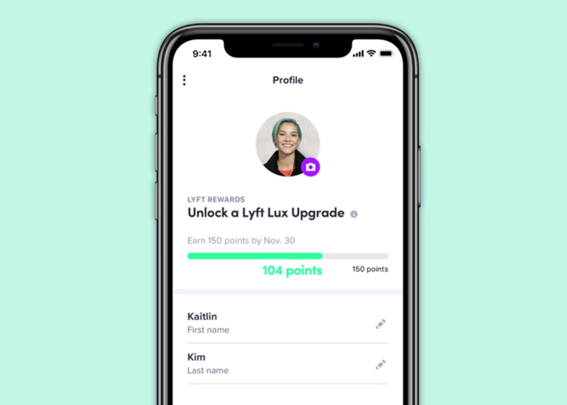 Lyft, Uber woo travelers with discounts, perks