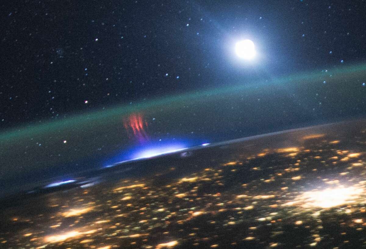 Sprites, UFOs, Steves and other atmospheric phenomenon that mystify