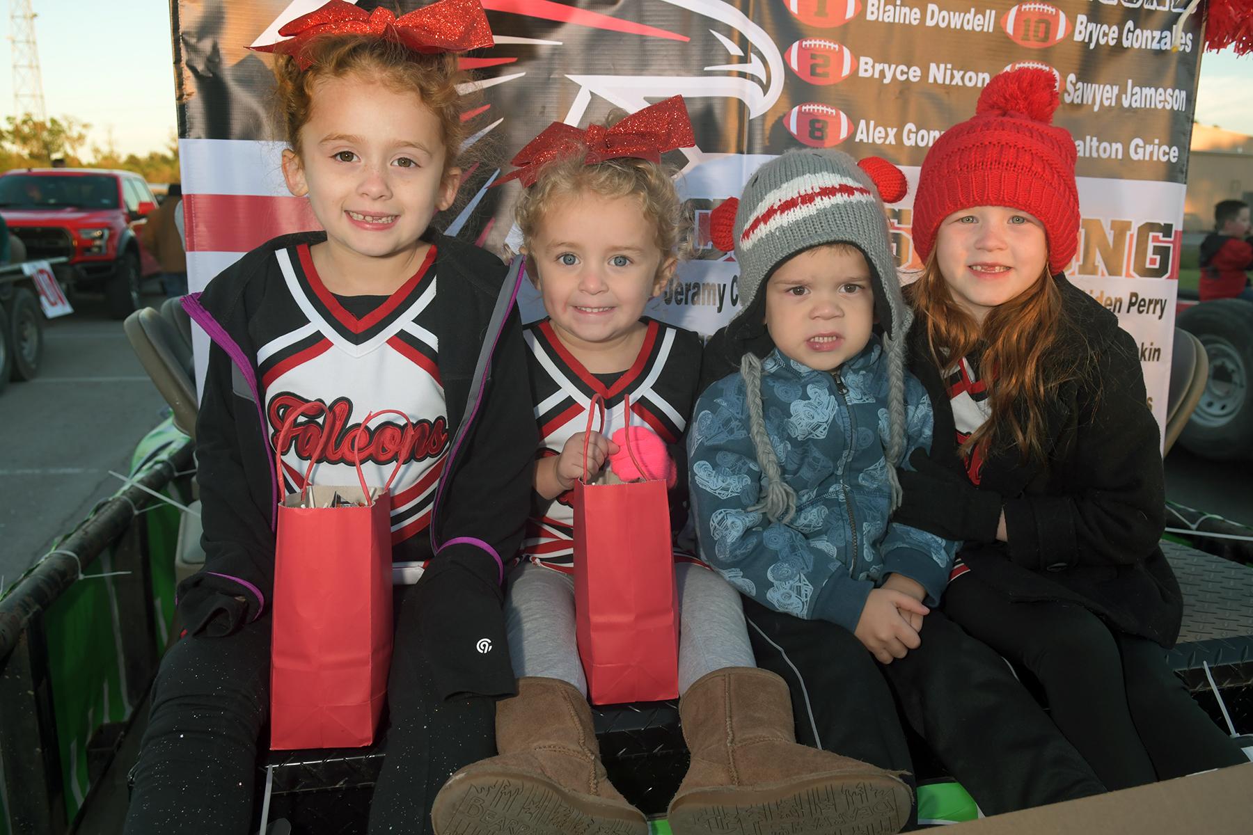 Huffman shows its spirit at Homecoming/Fall Playoff Parade