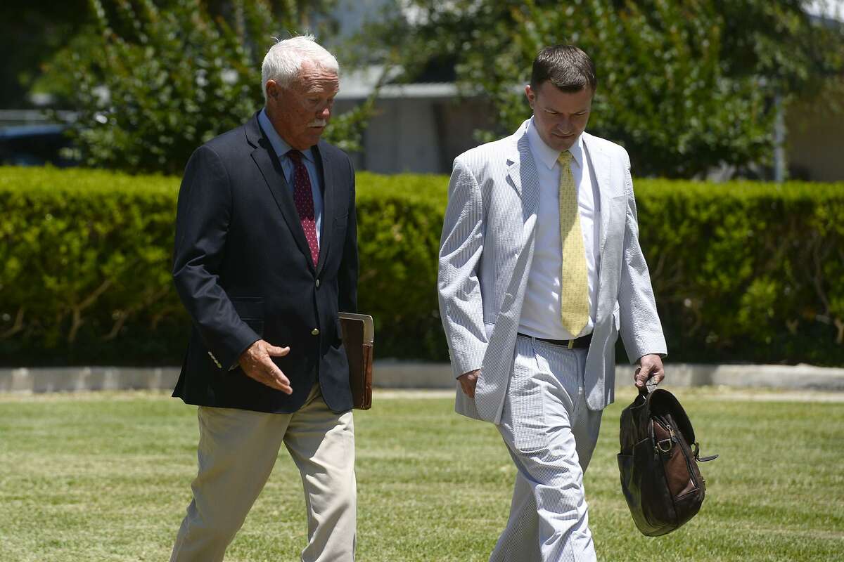 Campaign contributions case proceeds against sheriff, 2 opponents