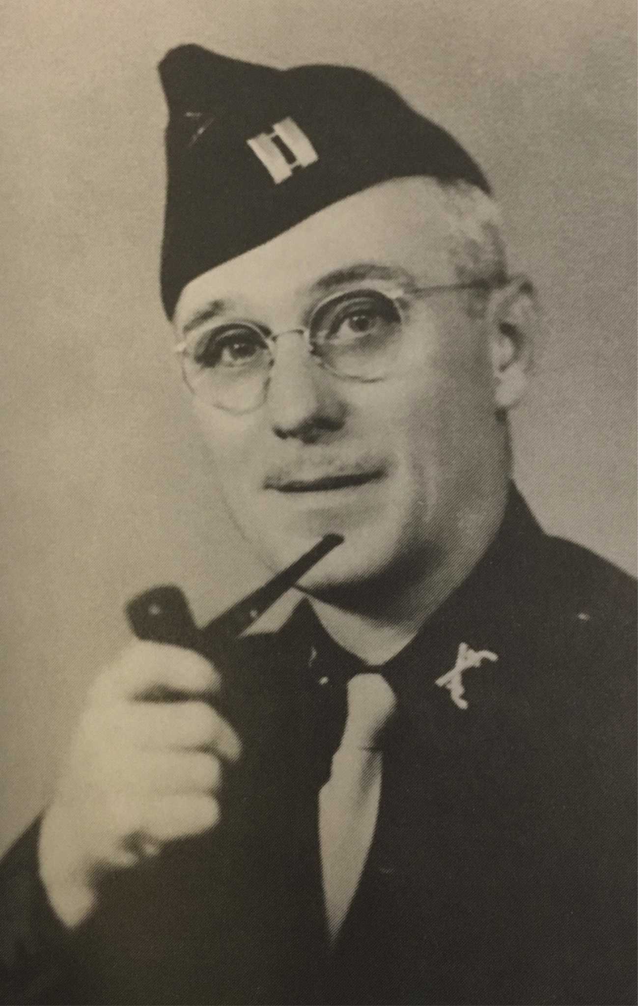 Gentry an American servant of 2 world wars