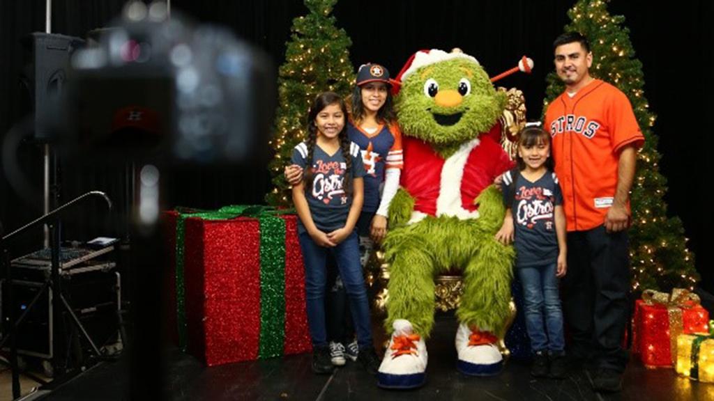 Houston Astros host their own Nutcracker Market-inspired holiday event