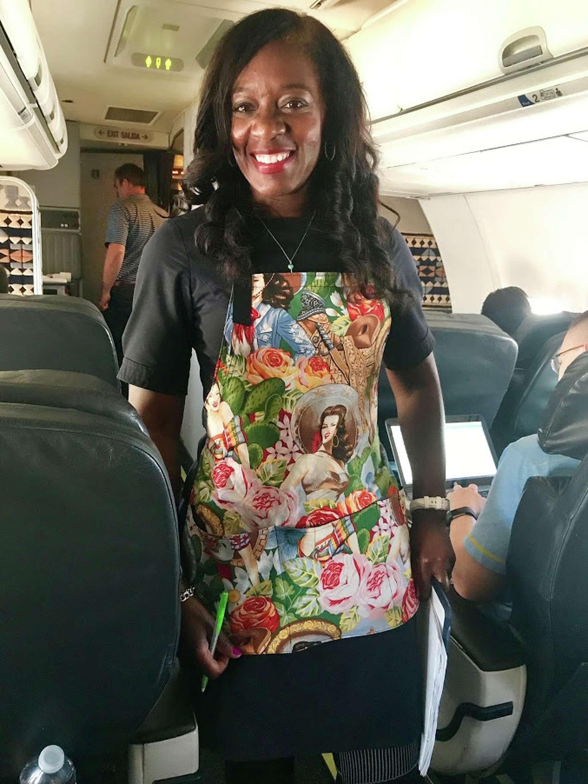 How to fly to Hawaii in first class