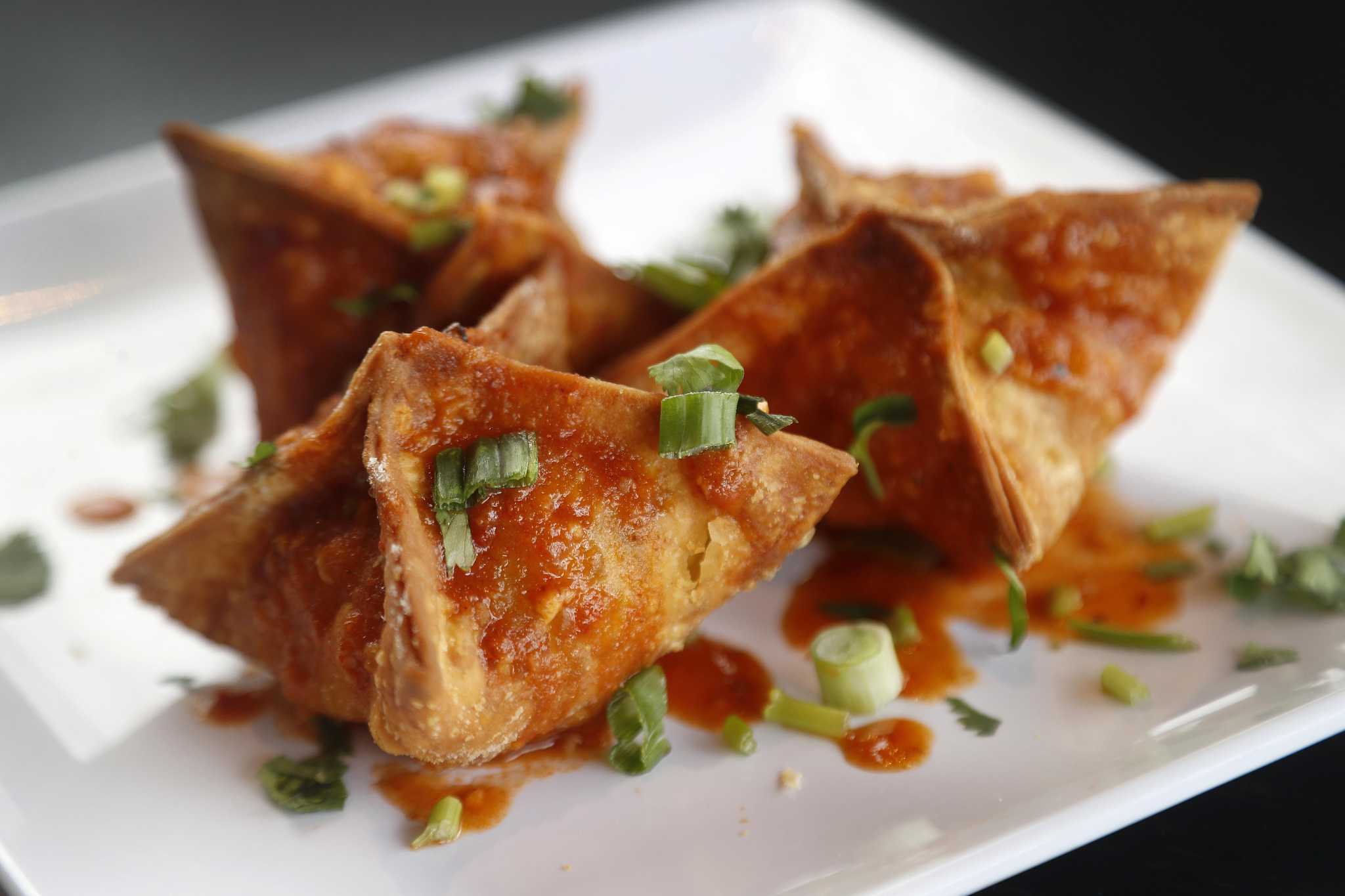 New fast-casual Sing offers affordable Asian food in the Heights