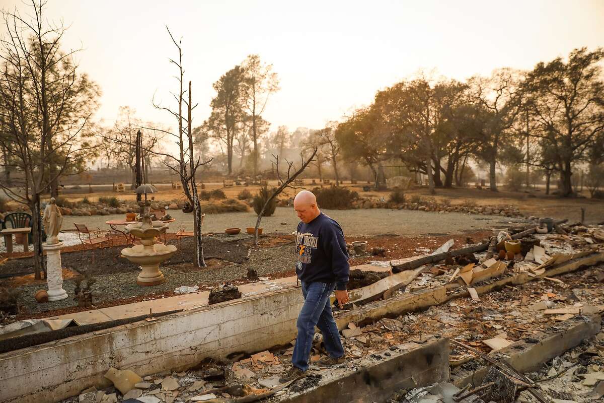 Stunned residents start returning to Paradise in fire’s terrible aftermath