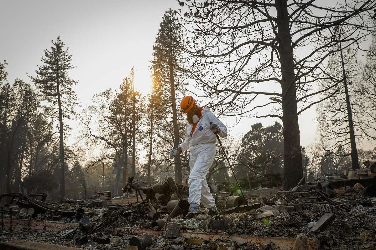 Stunned residents start returning to Paradise in fire’s terrible aftermath