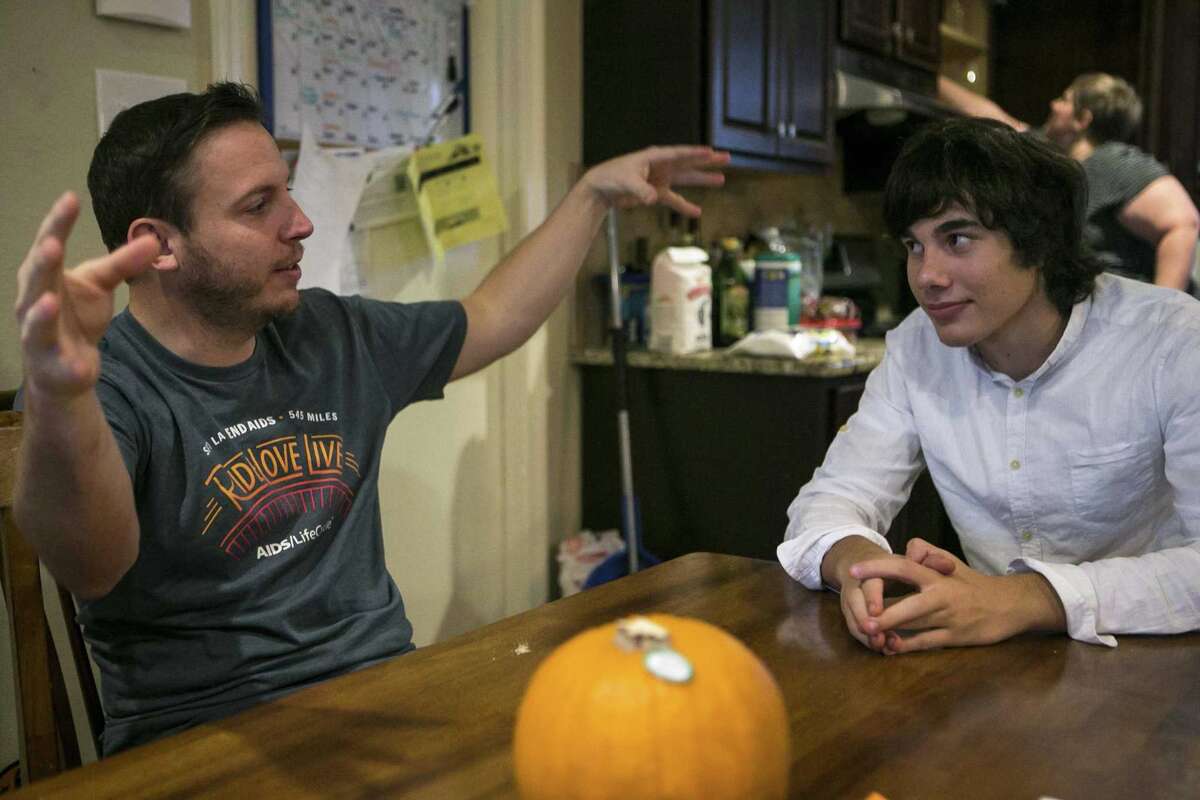 Exchange student shares a slice of Italy for a San Antonio Thanksgiving