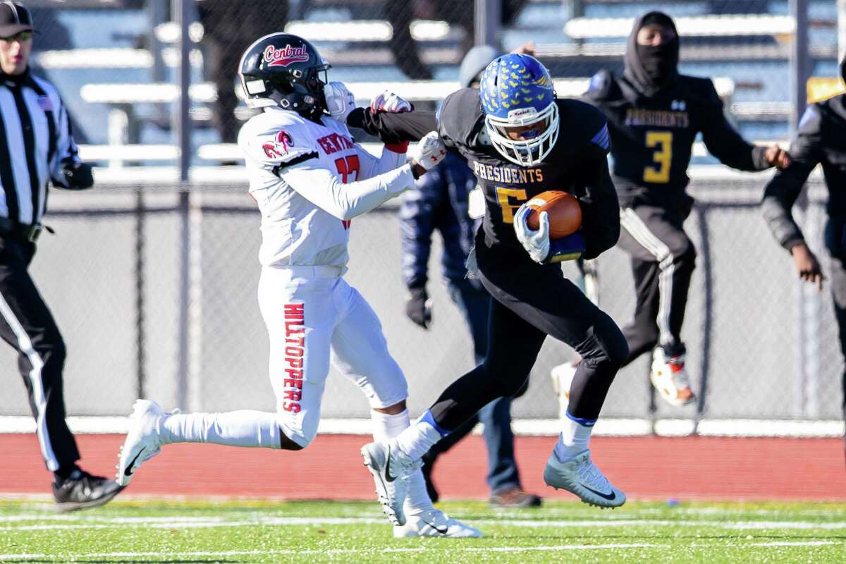 Harding rolls past Central to claim city championship