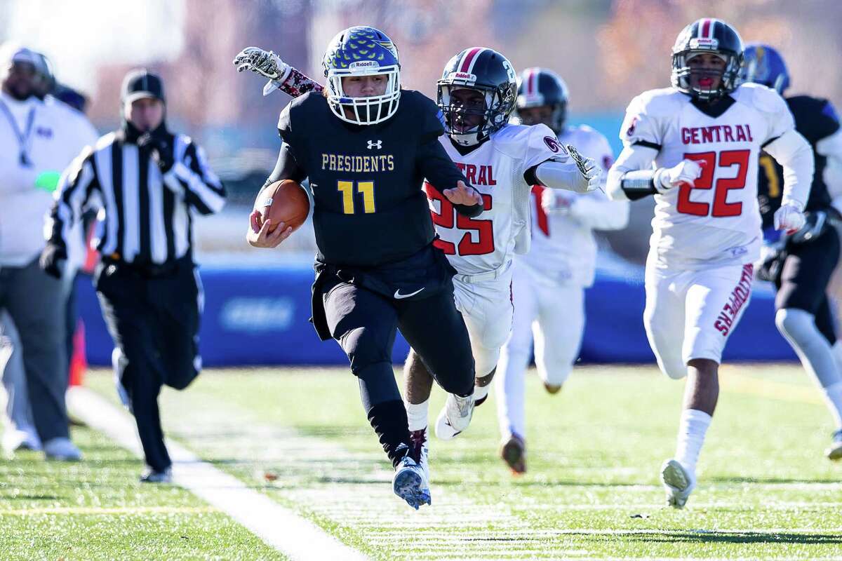 Harding rolls past Central to claim city championship