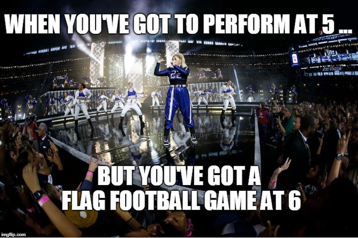 Lackluster NFL Sunday still gives us funny memes