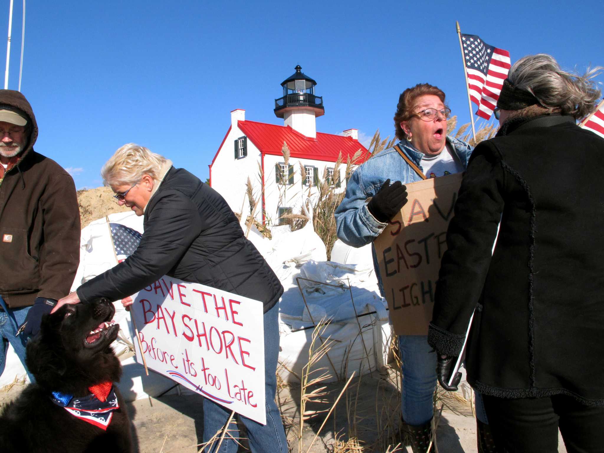 Rising sea levels threatening lighthouses