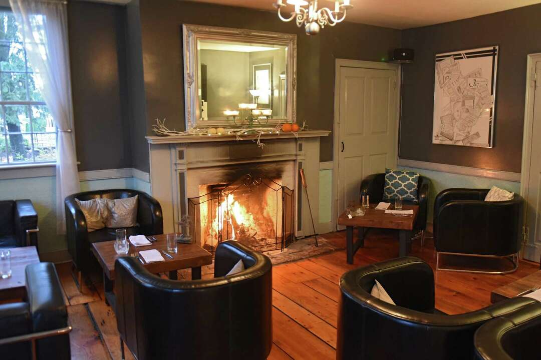 15 things to see, do, and eat on a day trip to Kinderhook