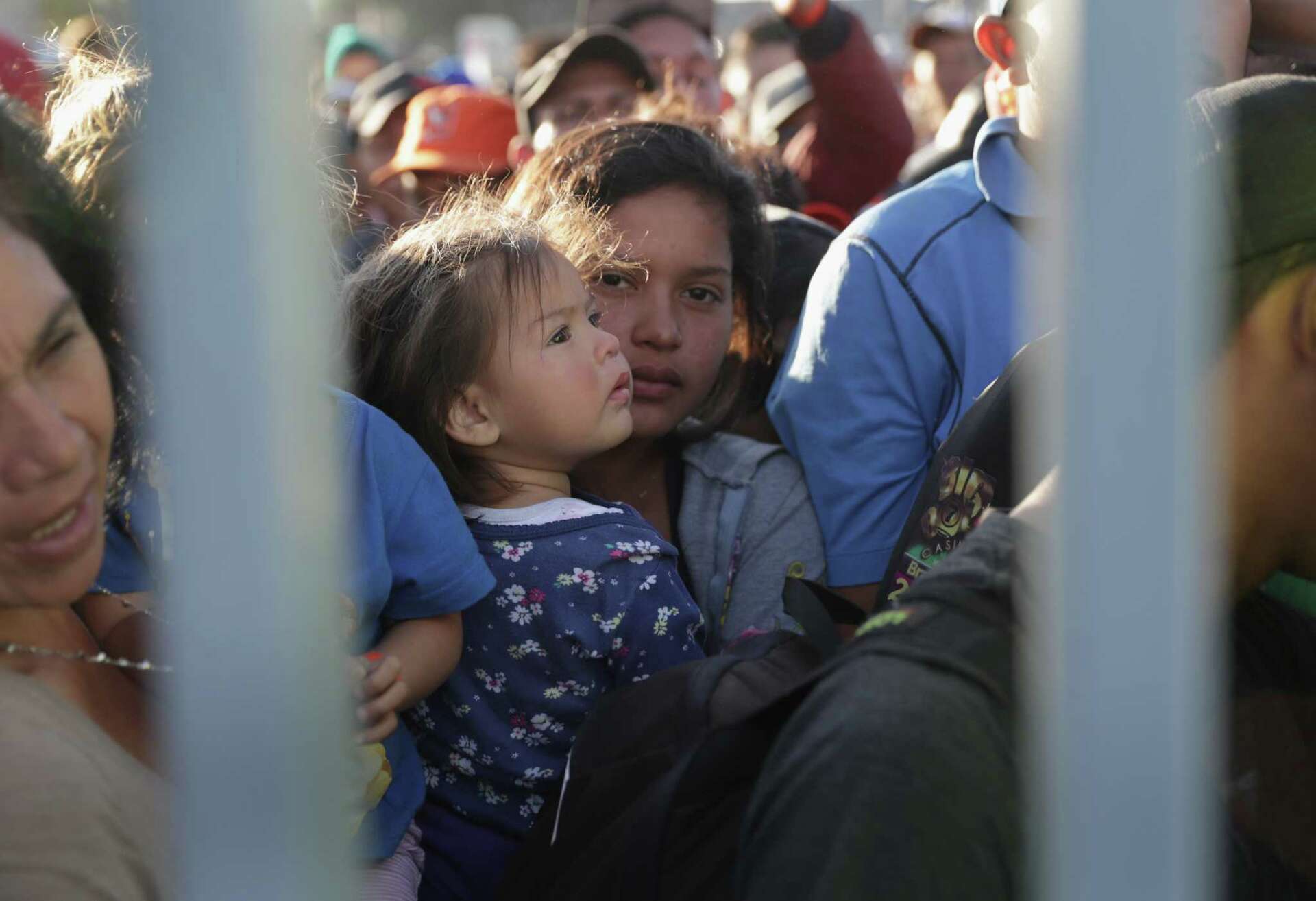 Longer stays leave record number of immigrant children in detention