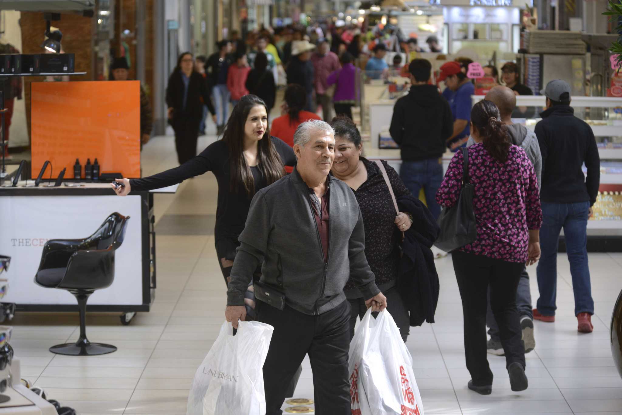 Dallas Fed: Texas service, retail executives’ uncertainty grows