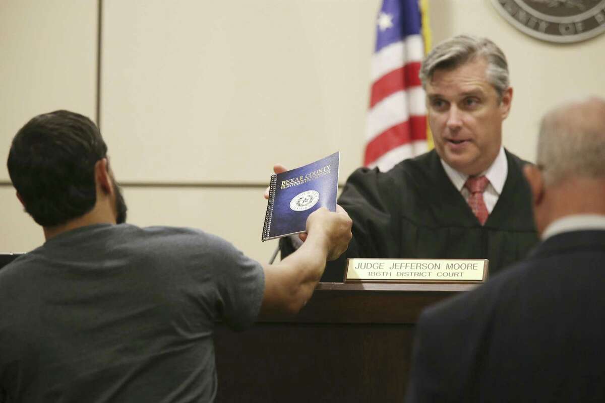 Bexar County veterans get second chance with new felony court
