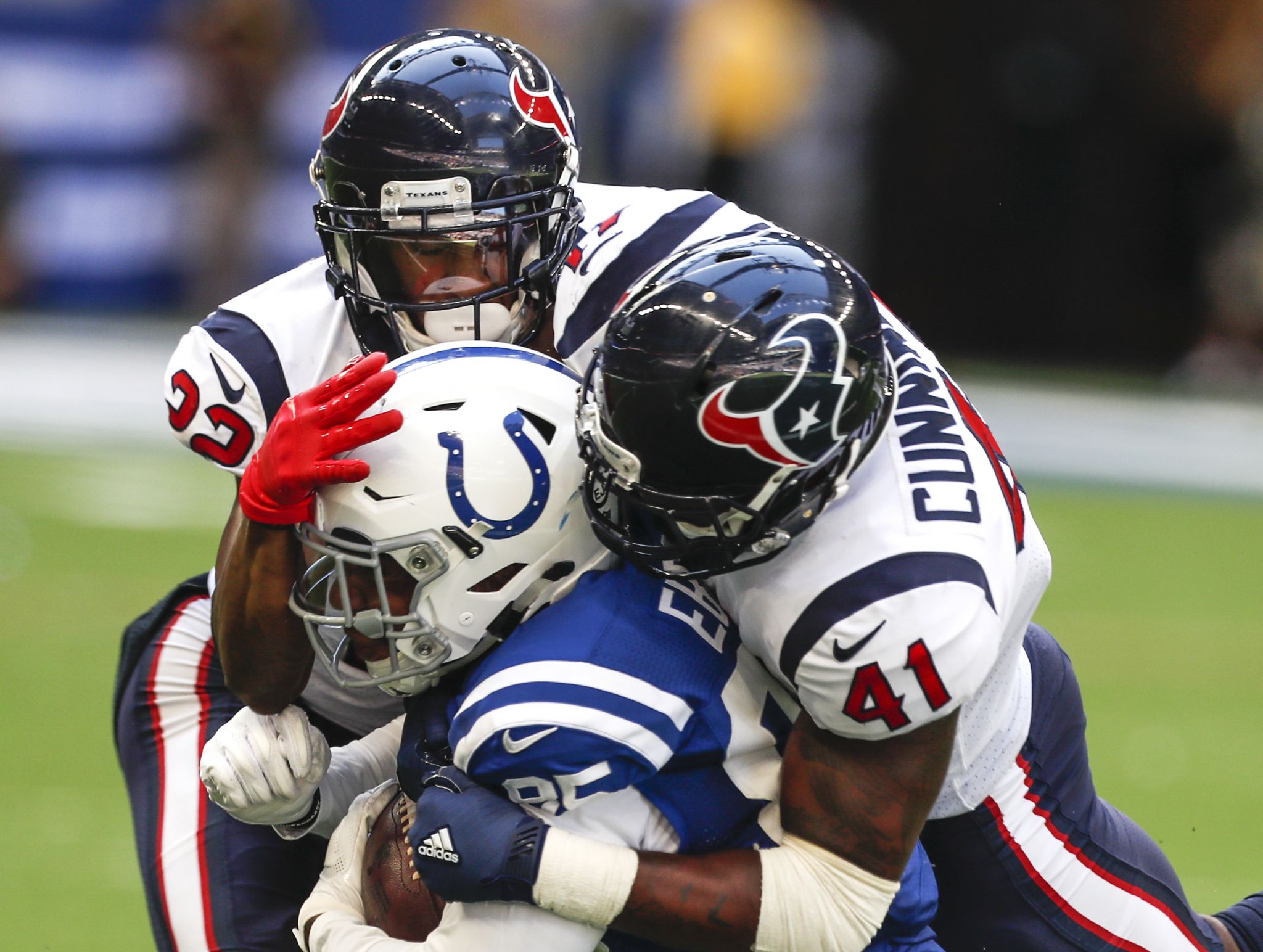 Texans expect Aaron Colvin, Zach Cunningham back Monday night