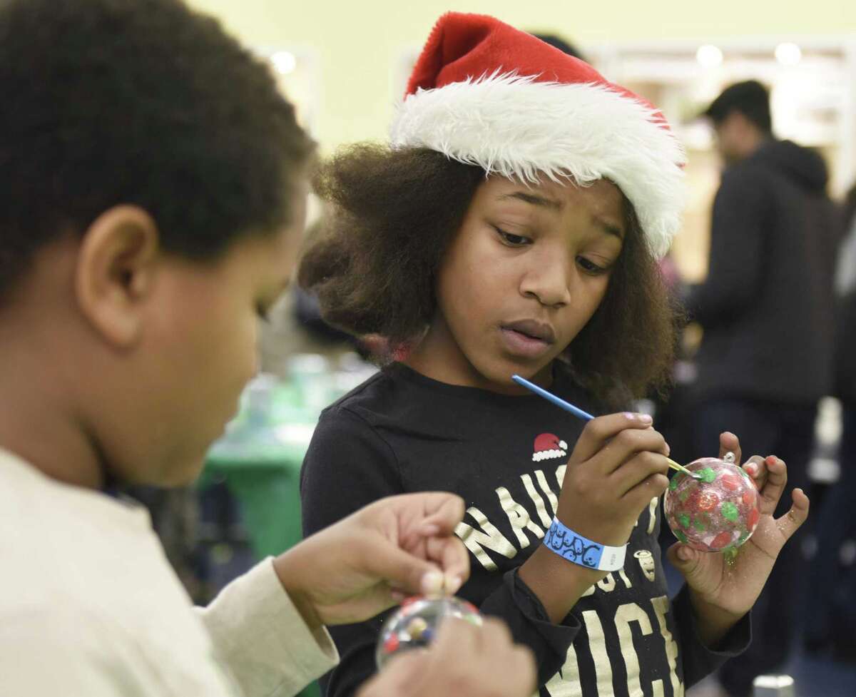 Chelsea Piers hosts Winter Wonderland