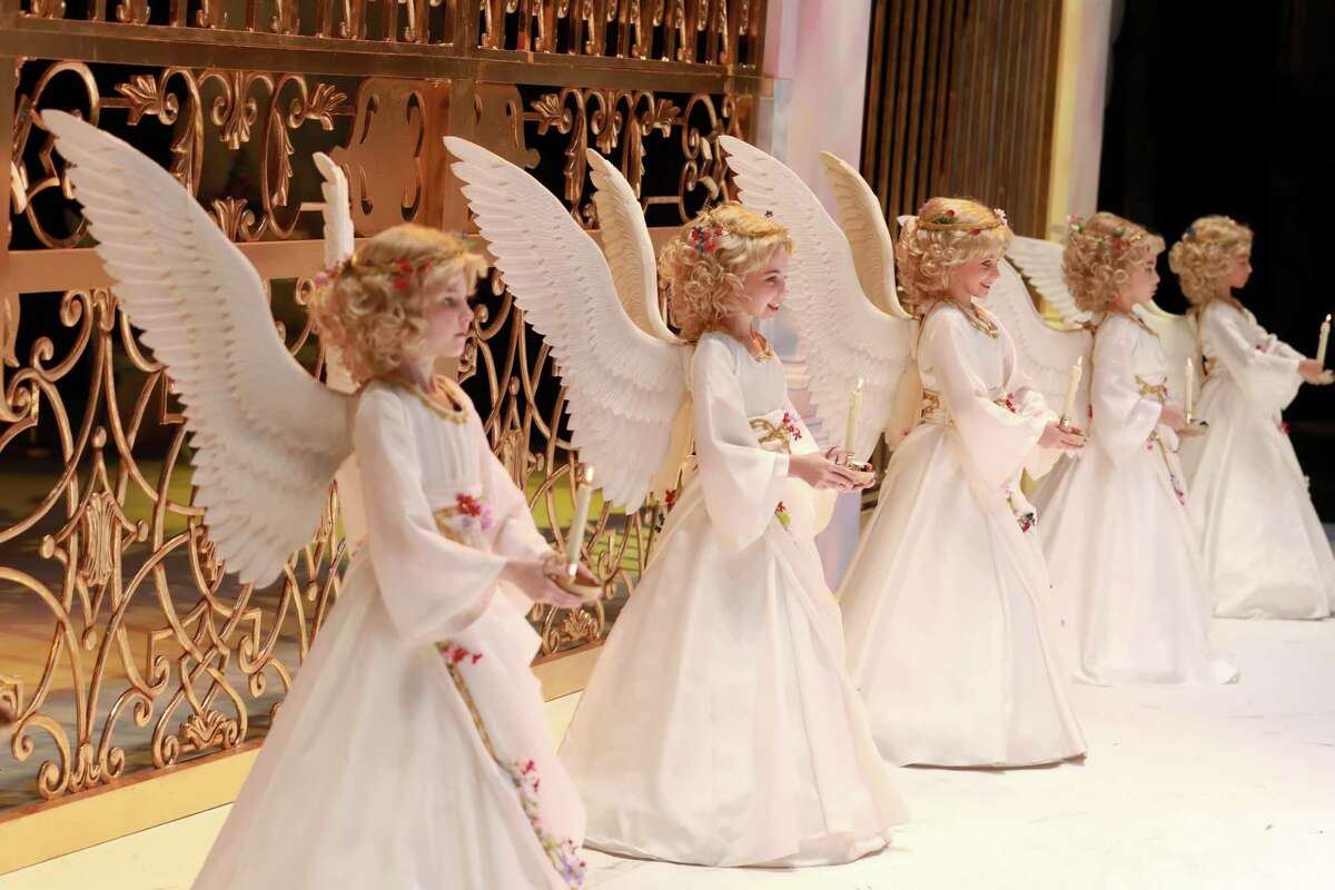 Review: Houston Ballet’s 'Nutcracker is a feast for the eyes ...