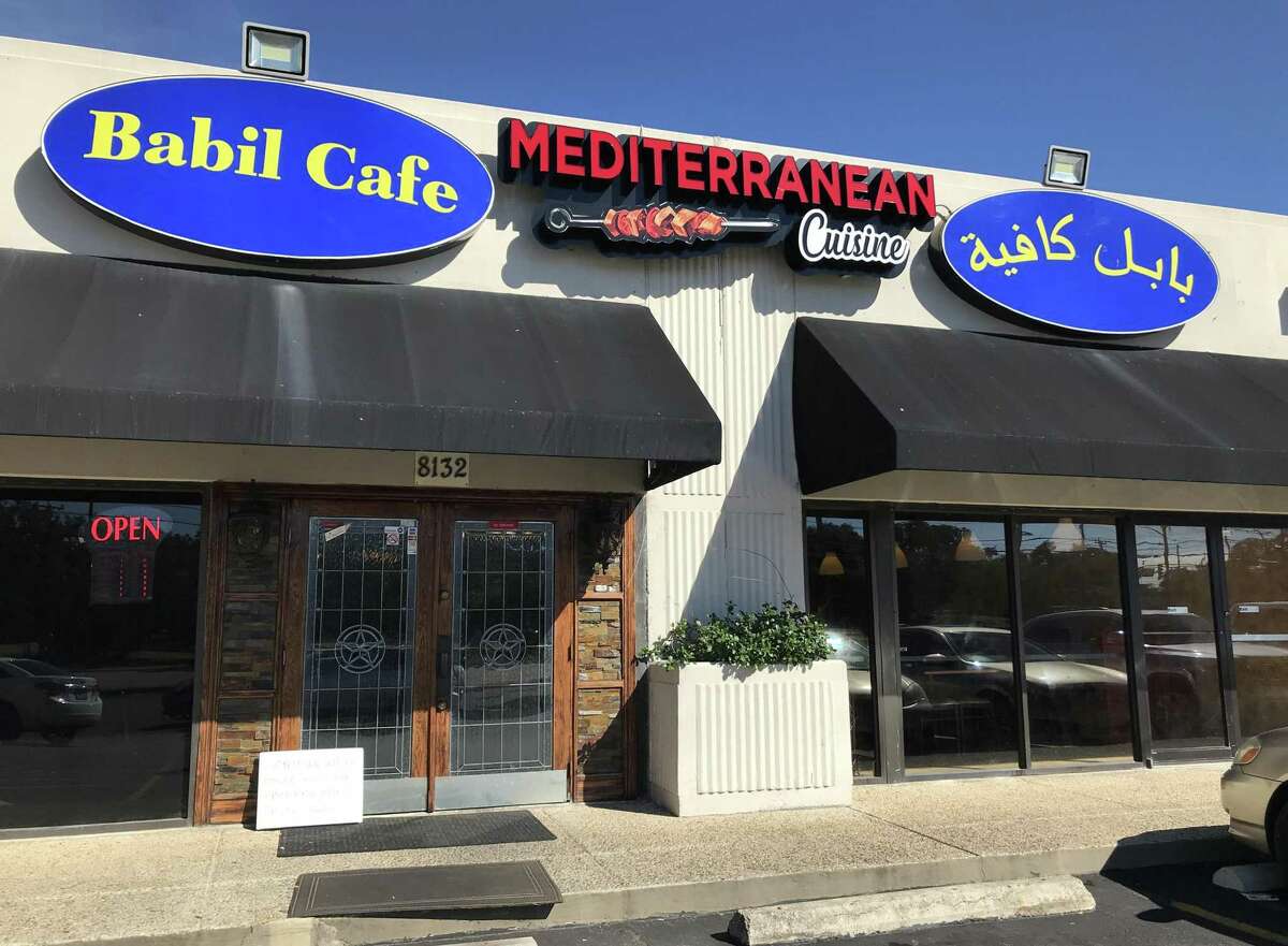 Review: Spirited Iraqi dishes star at new Medical Center restaurant ...