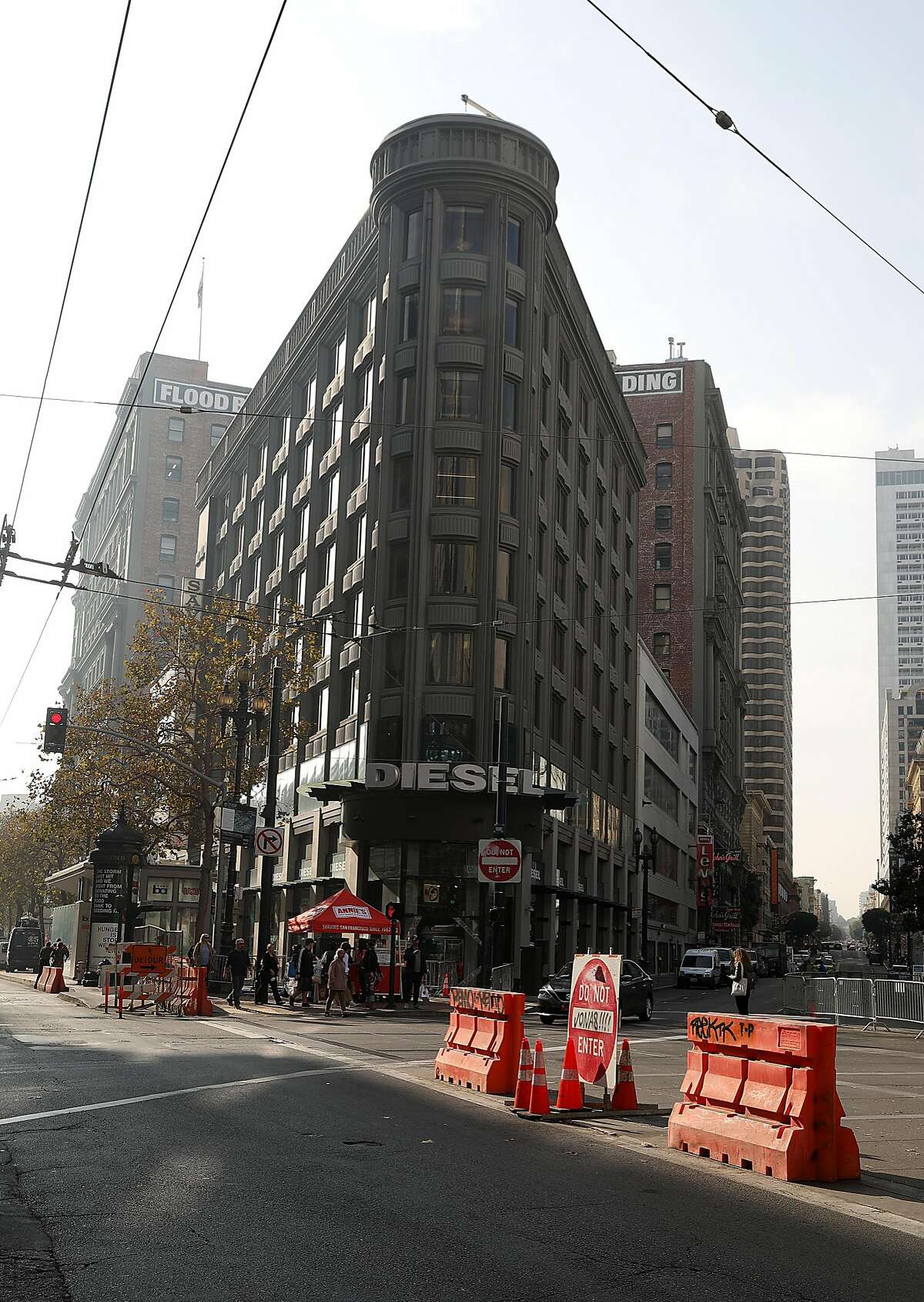 WeWork revolutionized co-working. Now it’s targeting corporate headquarters