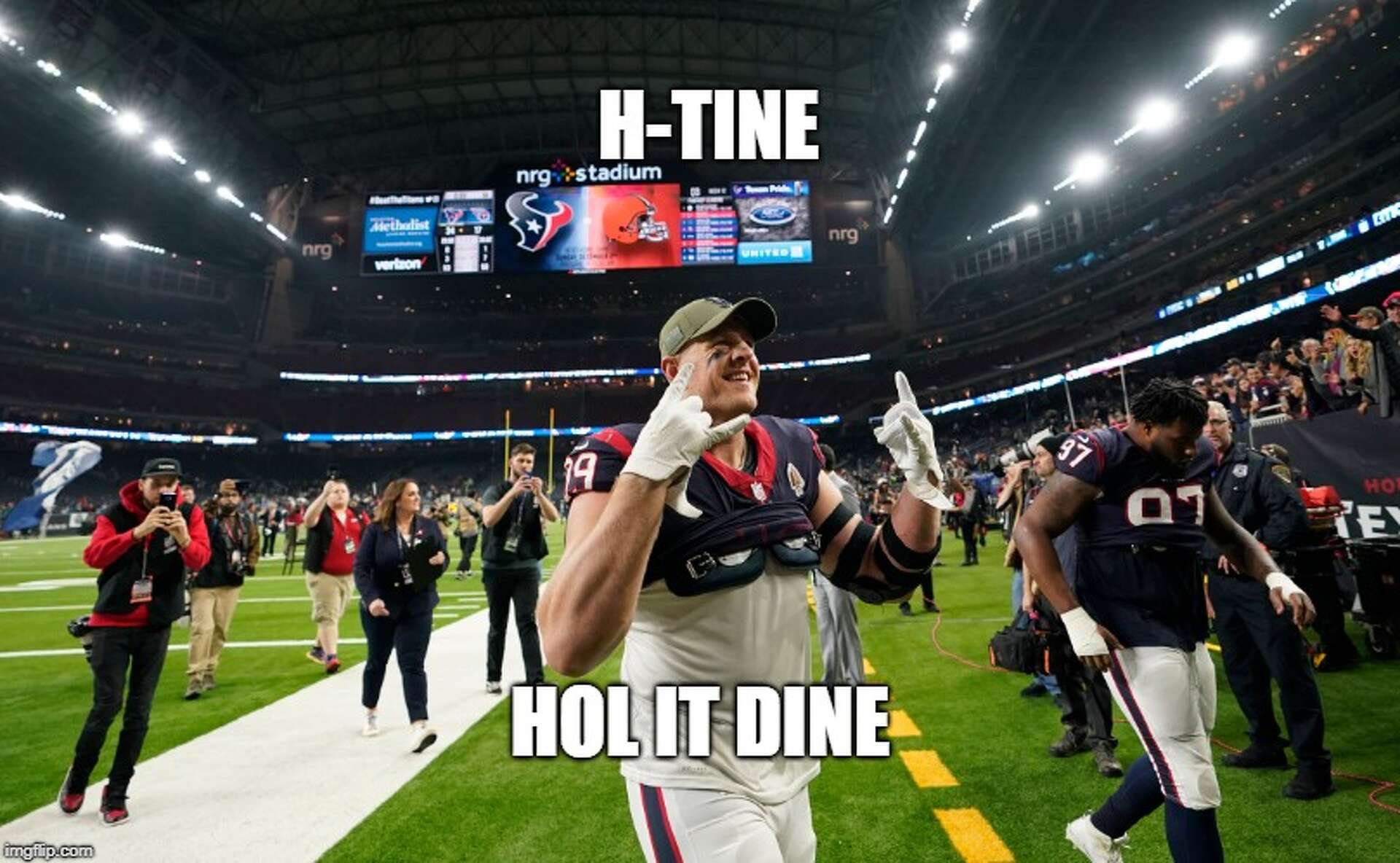 Memes celebrate Texans' eighth straight win