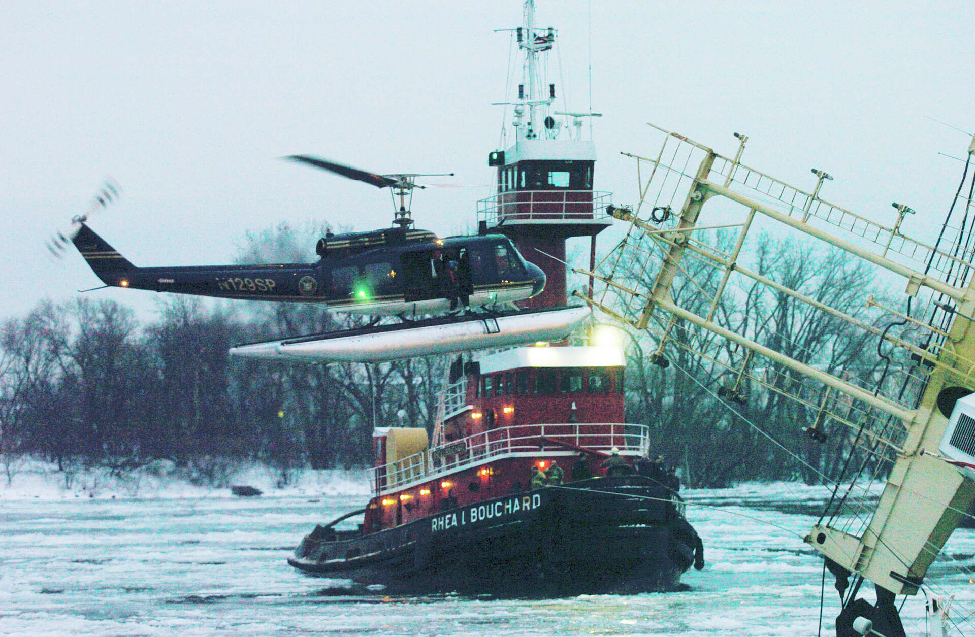 15 years ago, the Stellamare capsized in the Hudson River
