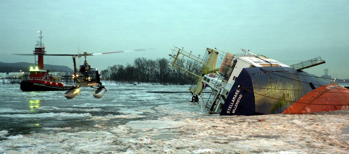 15 years ago, the Stellamare capsized in the Hudson River