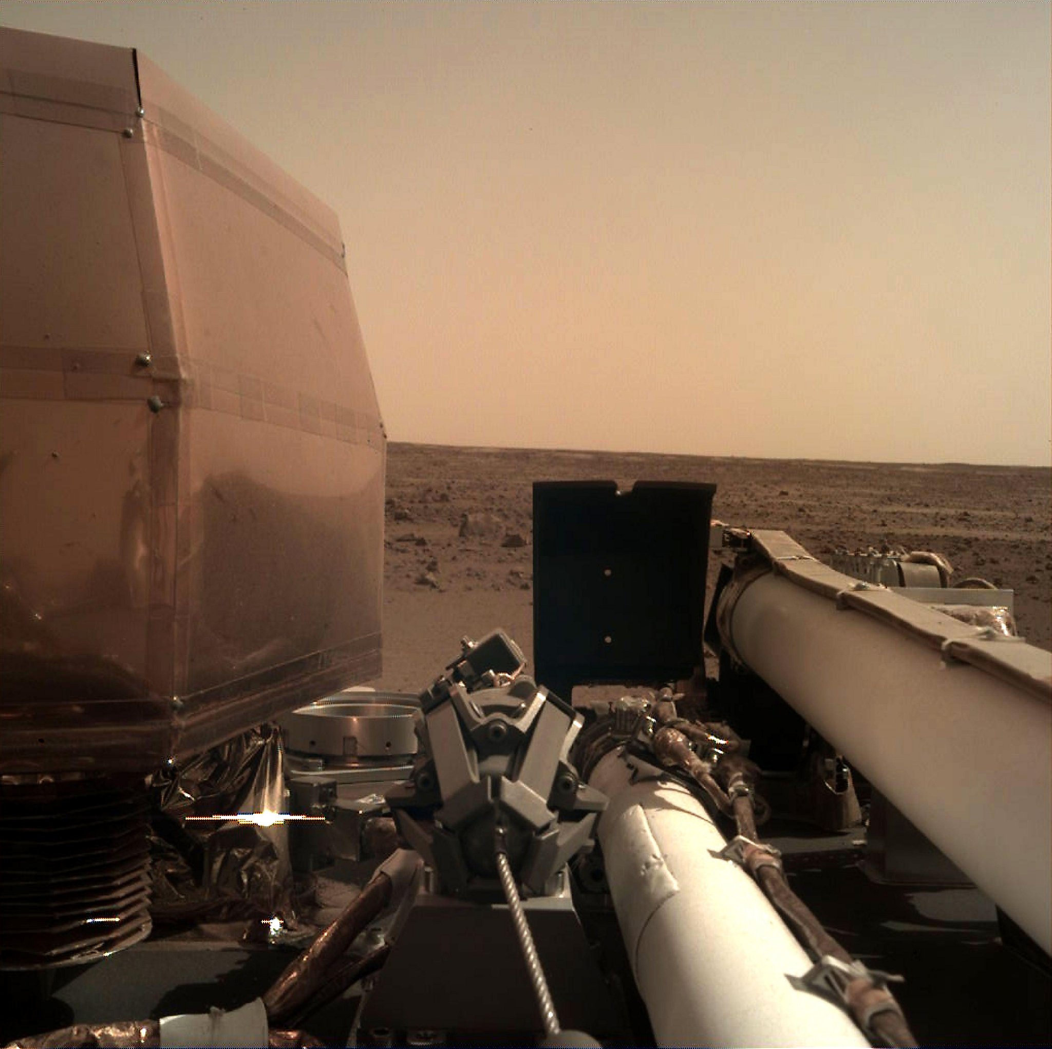 NASA spacecraft shows 1st images from Mars