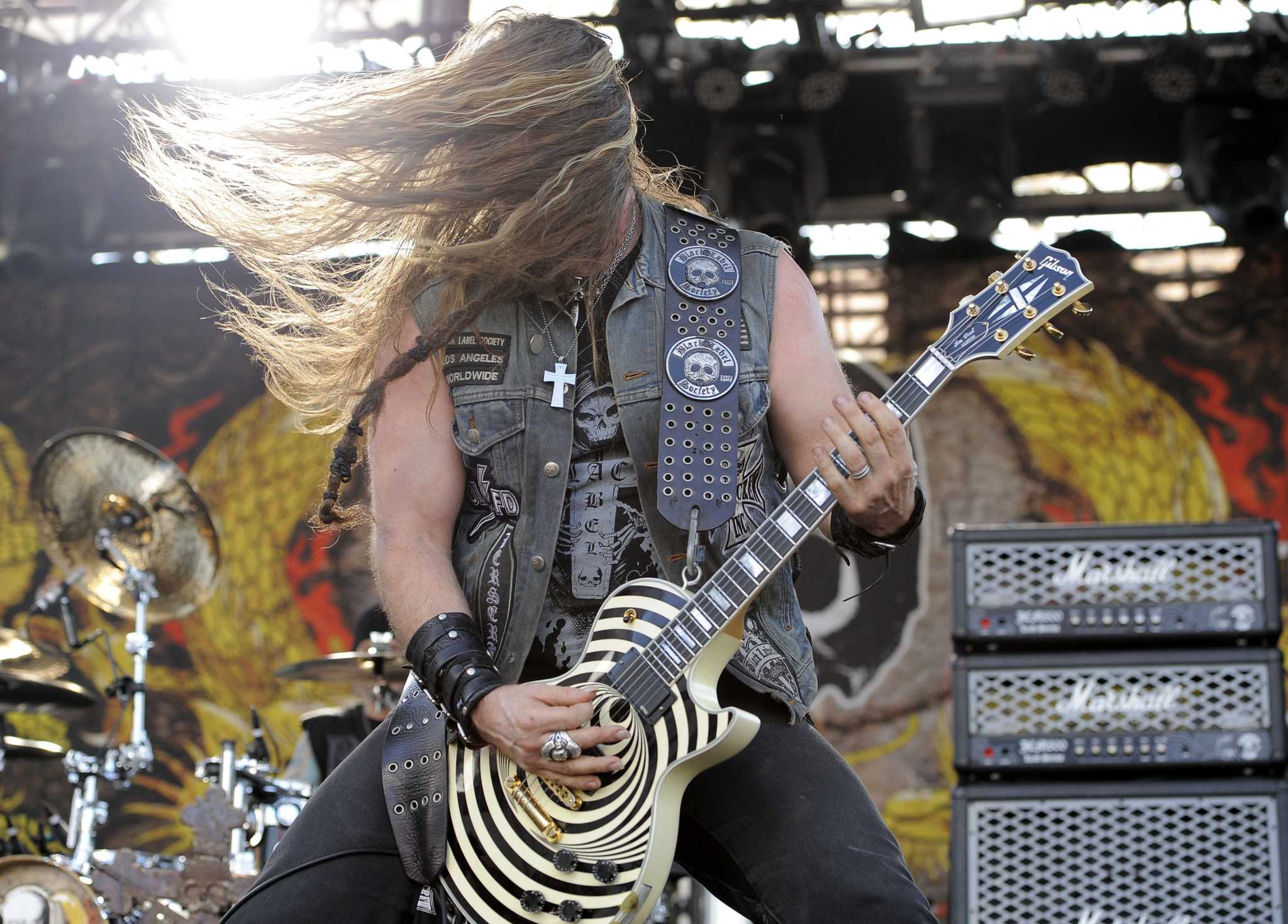 Generation Axe gathers guitar heroes at Palace