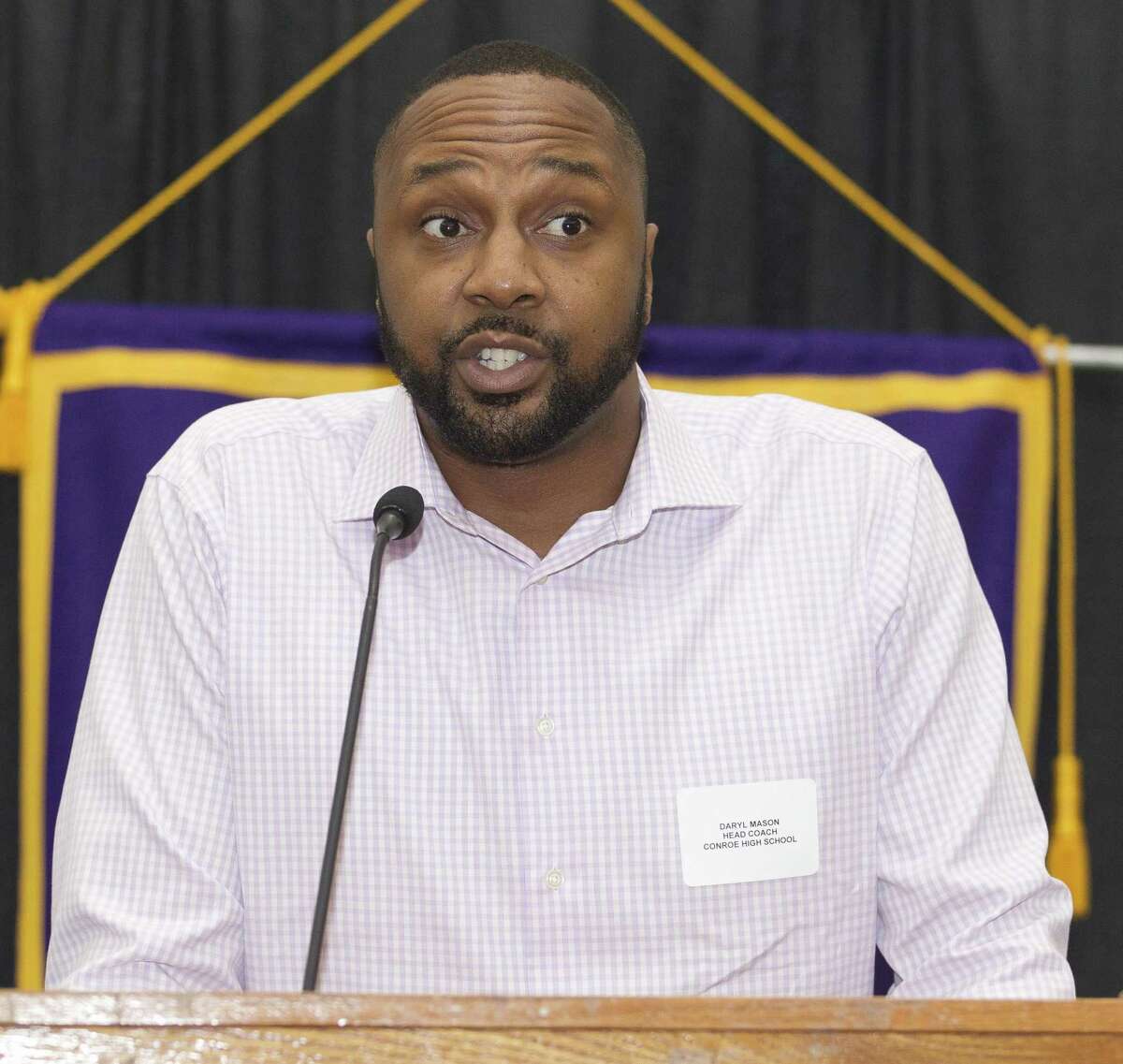 BOYS HOOPS: Conroe focused on camaraderie as district play approaches