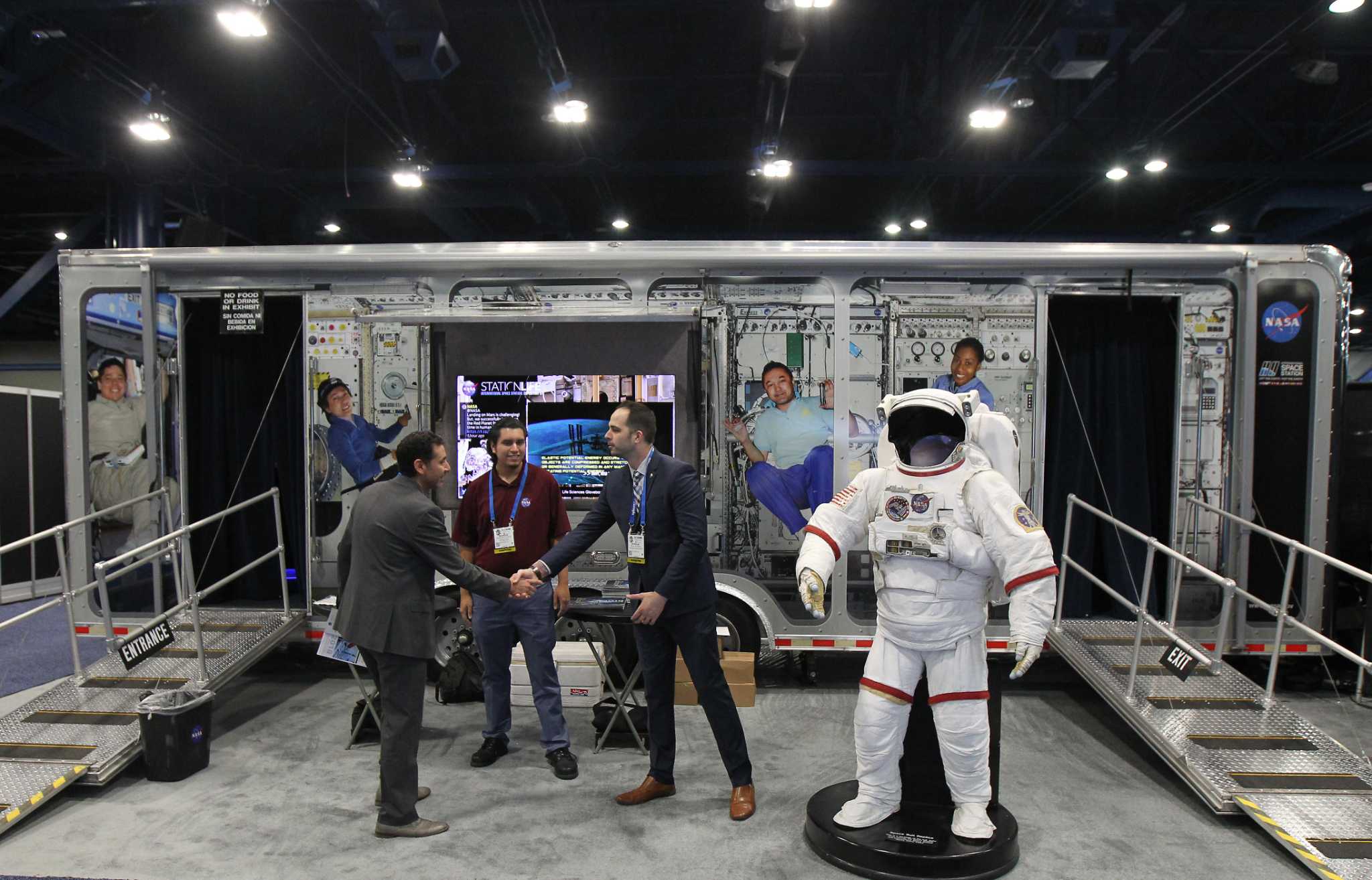 SpaceCom begins annual conference — but it's virtual this year