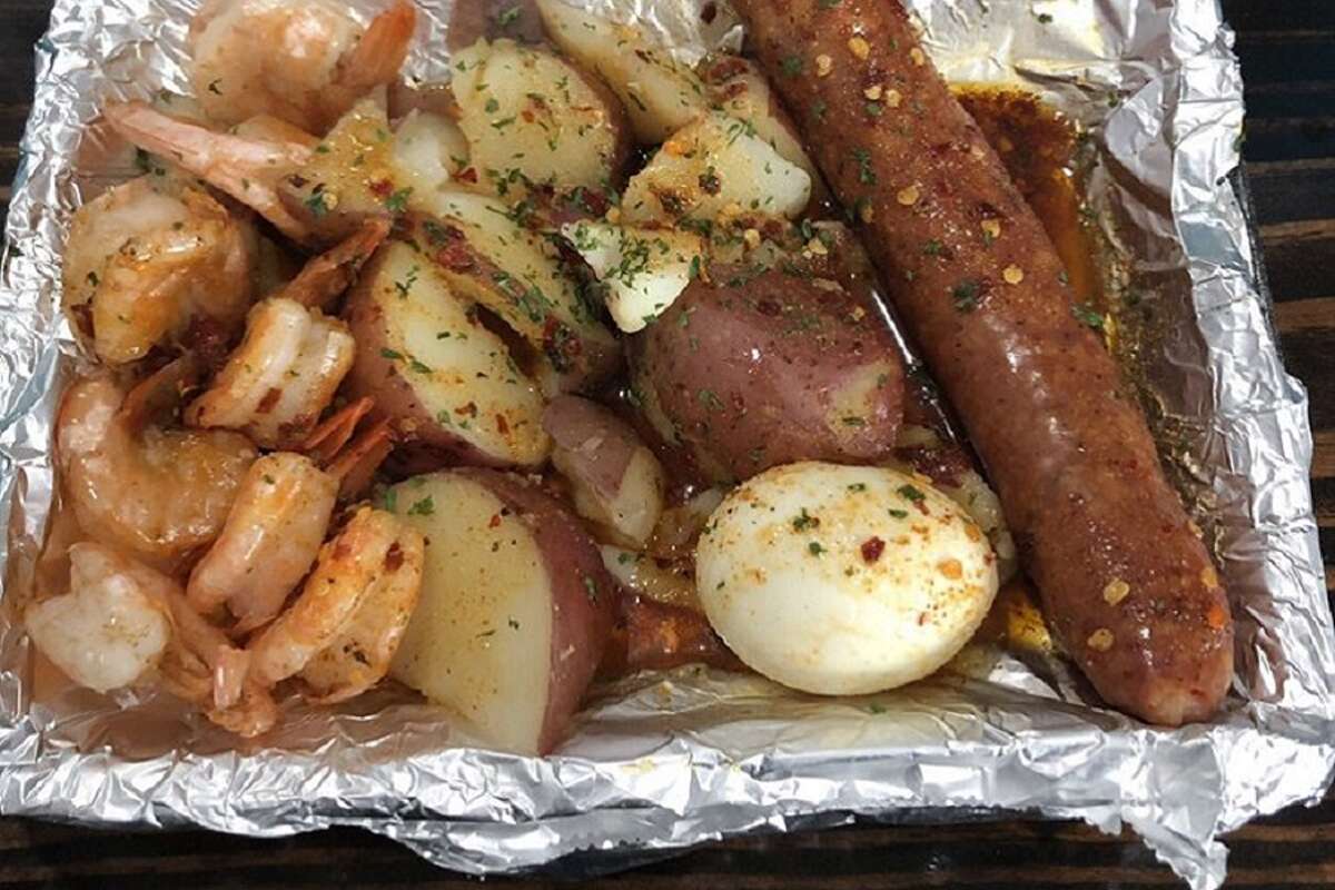 Crescent City Beignets reopens farther down Westheimer, offers new menu ...