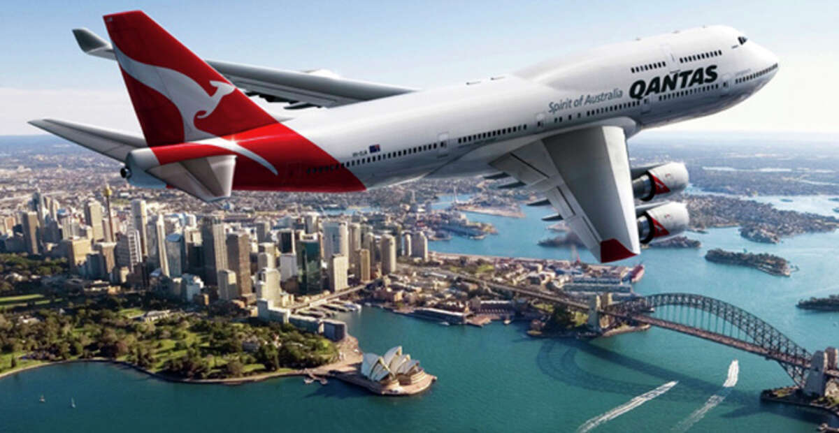 Qantas' graceful Boeing 747 departs SFO...for good