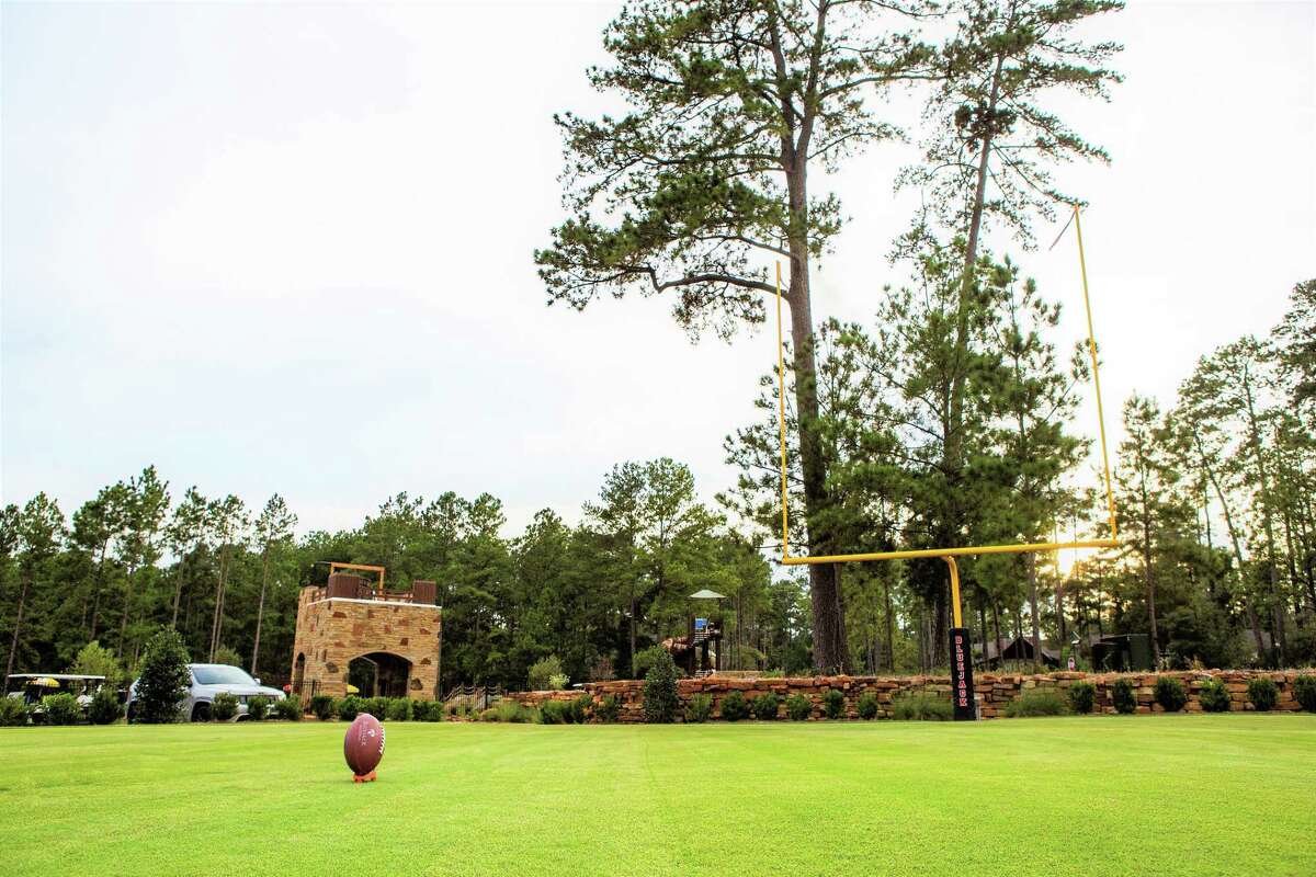 Bluejack National resort beckons upscale full-time residents