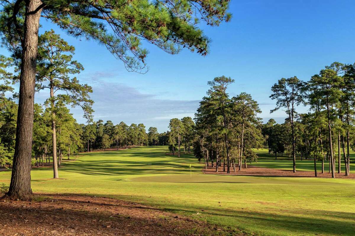 Bluejack National resort beckons upscale full-time residents