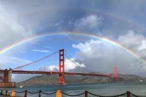 Smith & Wesson unveils a .50-caliber revolver / Gun enthusiasts ...