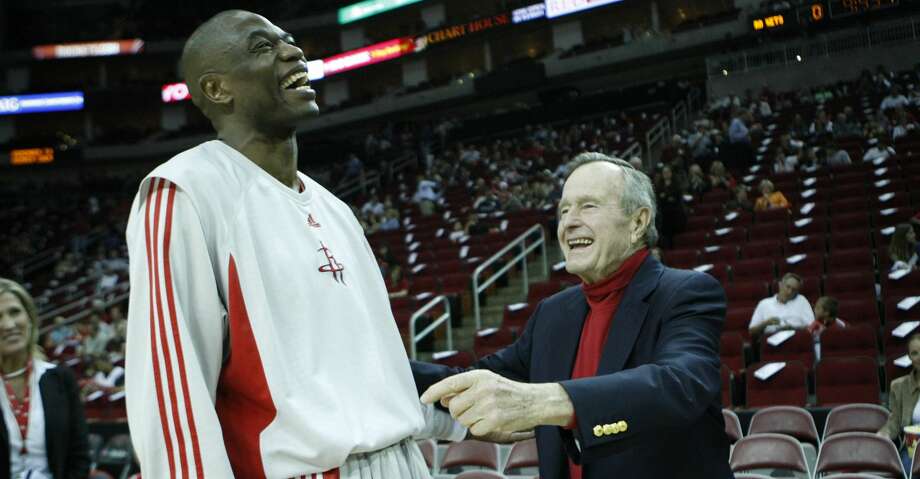 Rockets honor and remember George H.W. Bush - Houston Chronicle