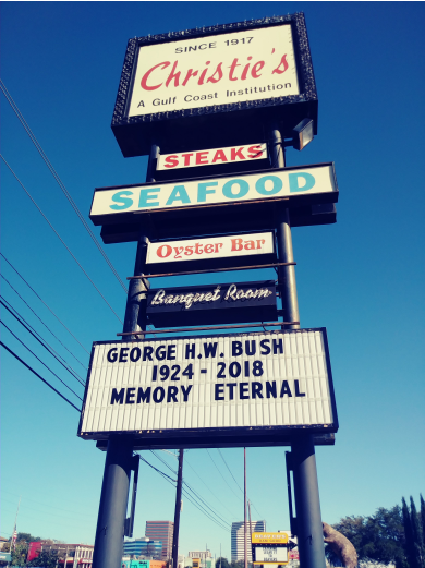 Christie's restaurant says goodbye to Bush 41, a beloved and engaging ...