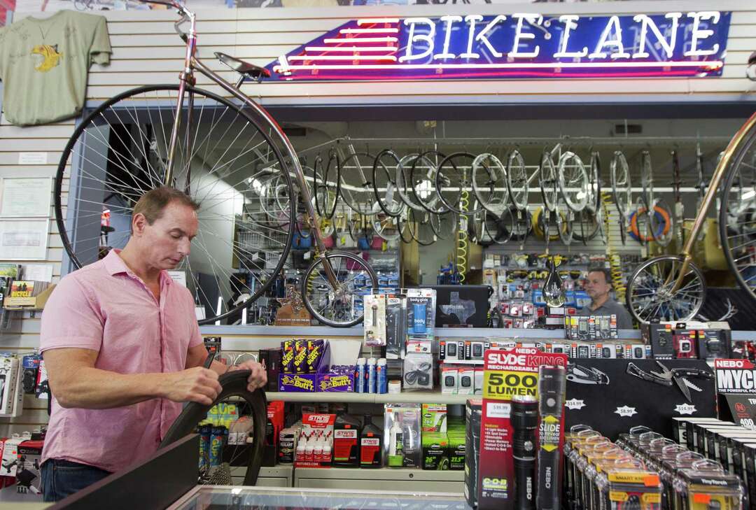 The man behind the bumper sticker ‘Go See Ken’ discusses bicycling ...