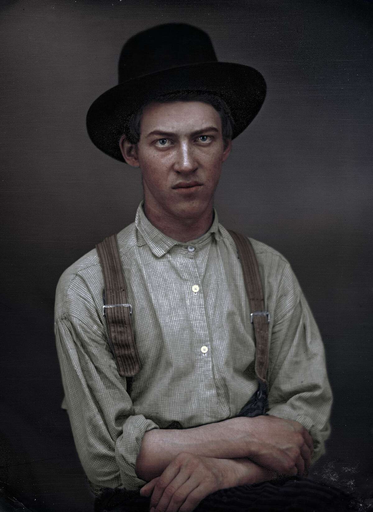 Amazing new colorized photos of Forty-Niners released