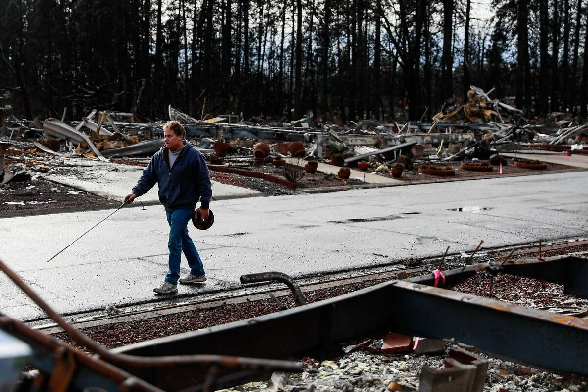 Return to Paradise: 27 days after the Camp Fire, residents allowed in ...