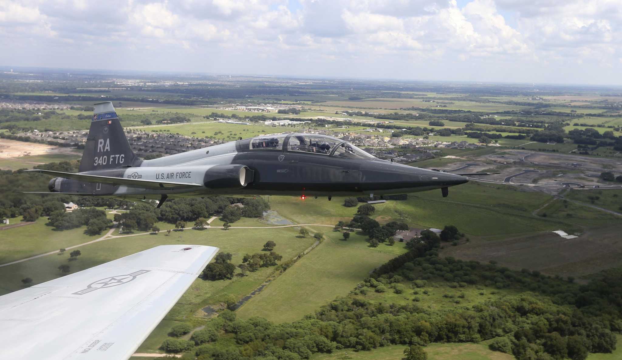 Last month’s fatal T-38 crash happened during landing