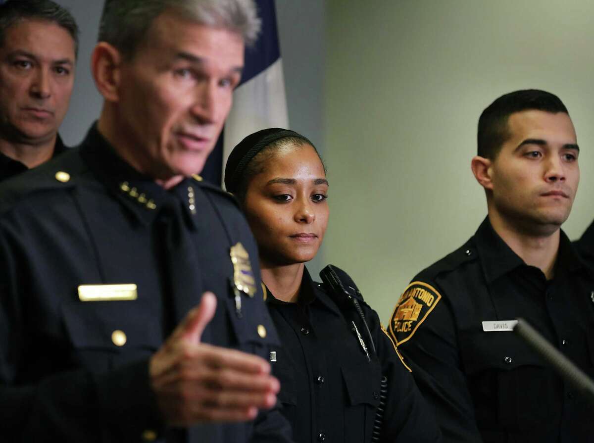 A woman has never passed the grueling tests to become a SWAT officer in ...