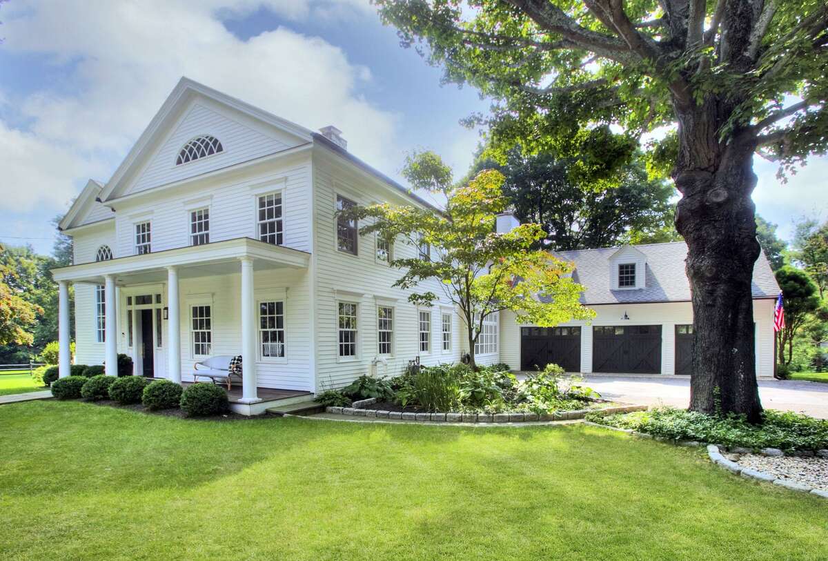 Vintage Fairfield home comes with some modern touches