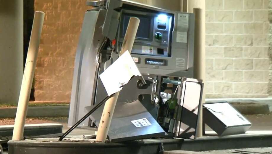 ATM damaged in attempted smash-and-grab at NW Houston credit union ...