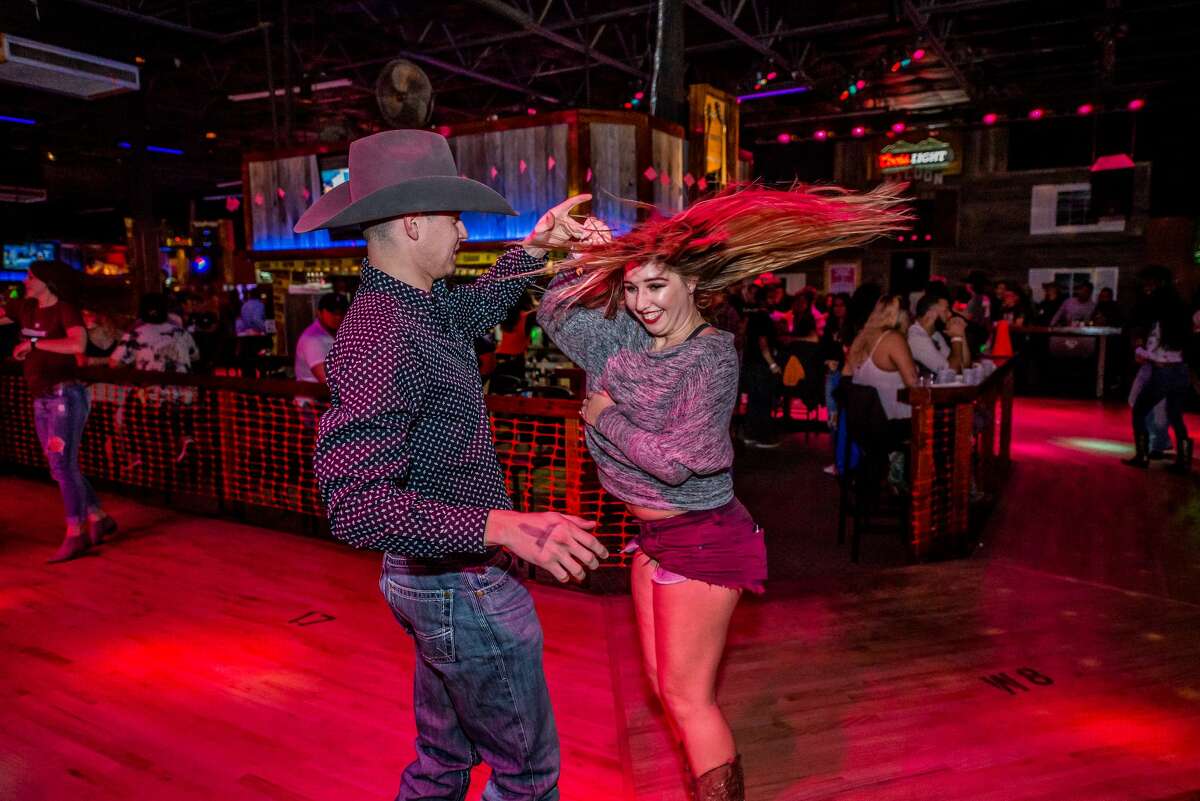 Photos: San Antonio country bar gets 'wild' for a 'Daisy Dukes' contest