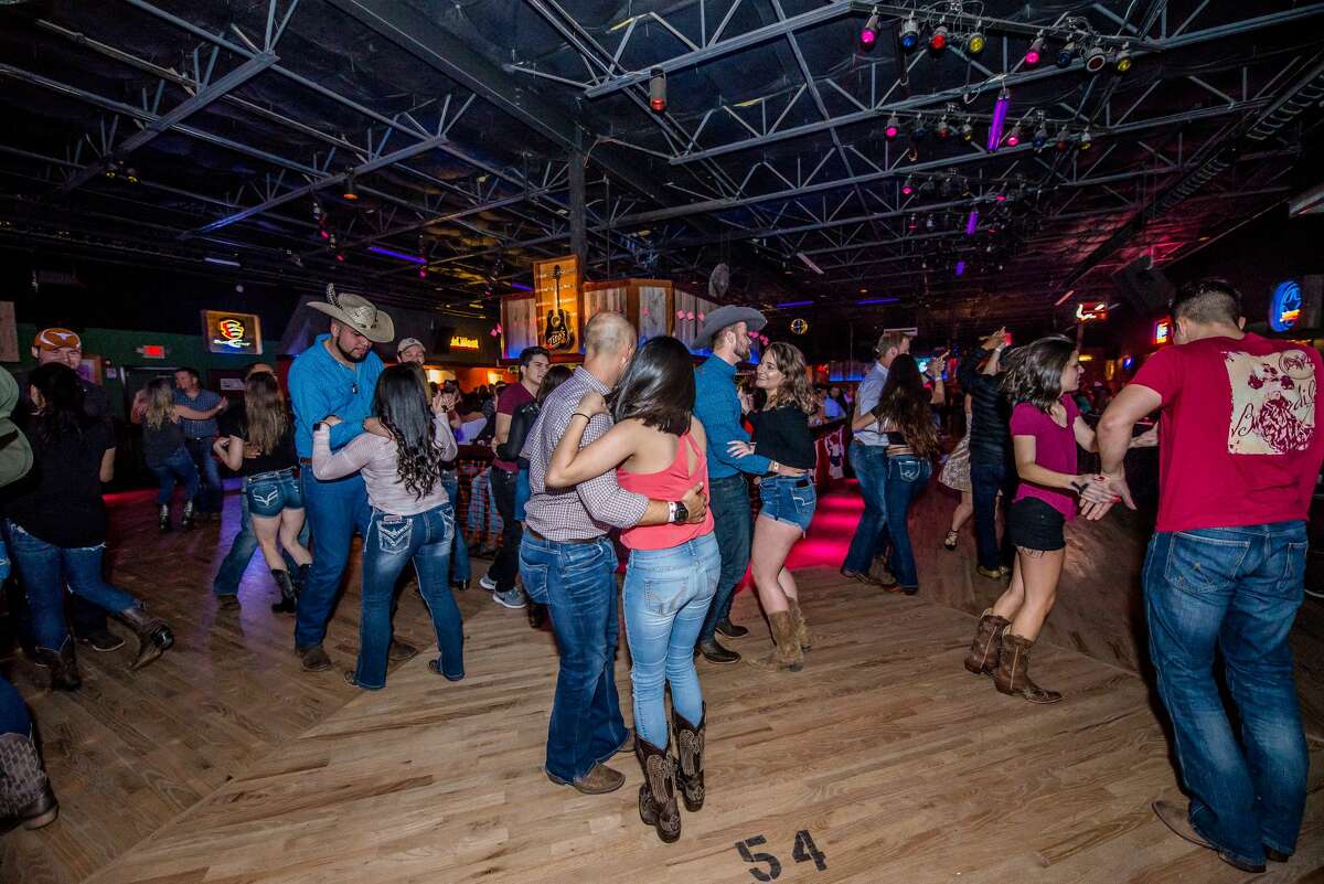 Photos: San Antonio country bar gets 'wild' for a 'Daisy Dukes' contest