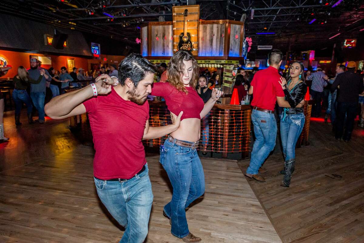 Photos: San Antonio country bar gets 'wild' for a 'Daisy Dukes' contest
