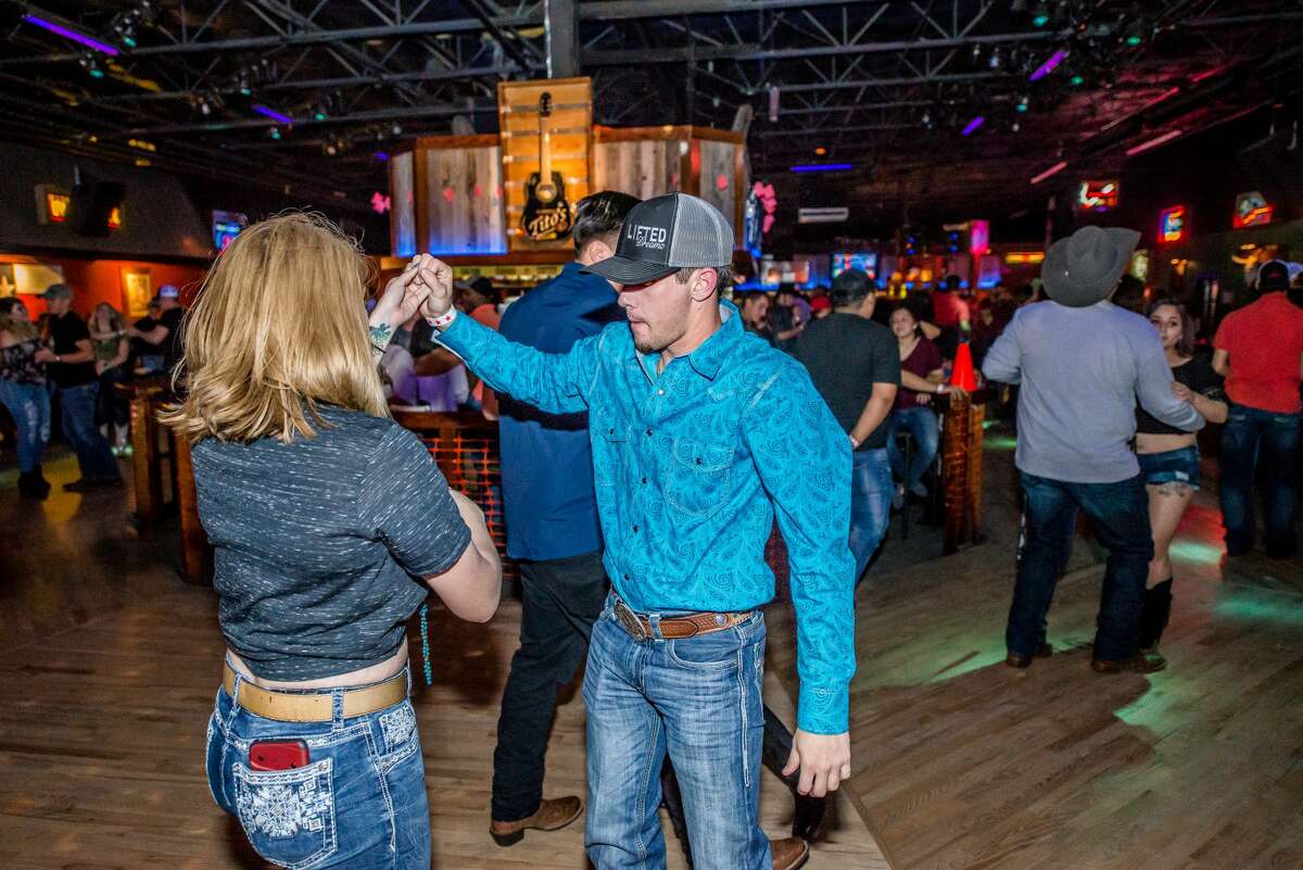 Photos: San Antonio country bar gets 'wild' for a 'Daisy Dukes' contest
